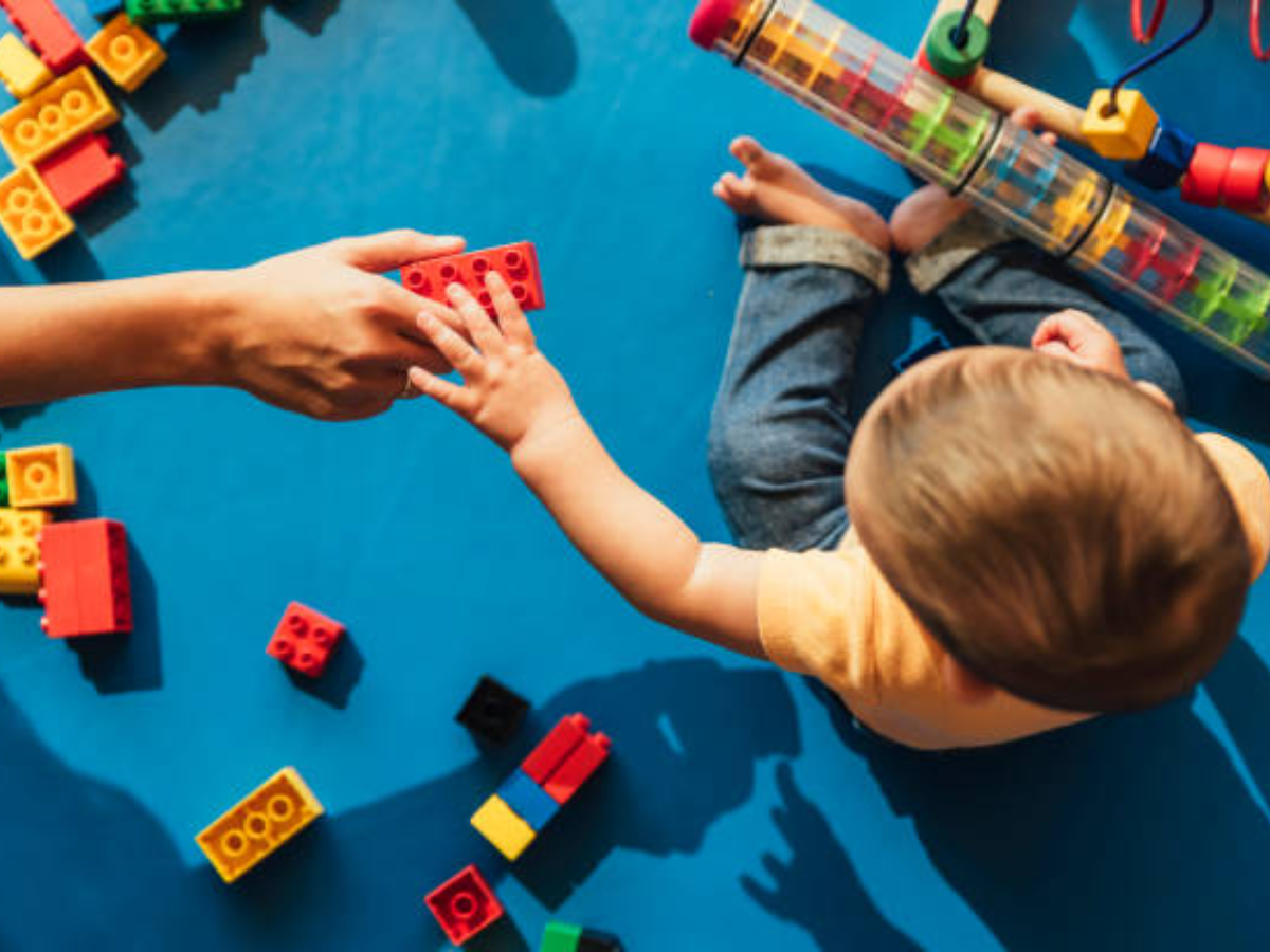 Can dementia occur in kids? Two toddlers diagnosed with the condition ...