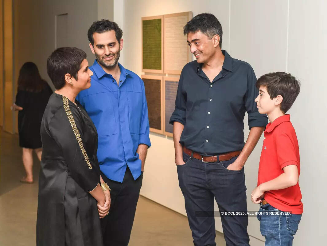 Artist Trishla Jain’s first solo exhibition ‘Nowness in Time’- The Etimes Photogallery Page 32