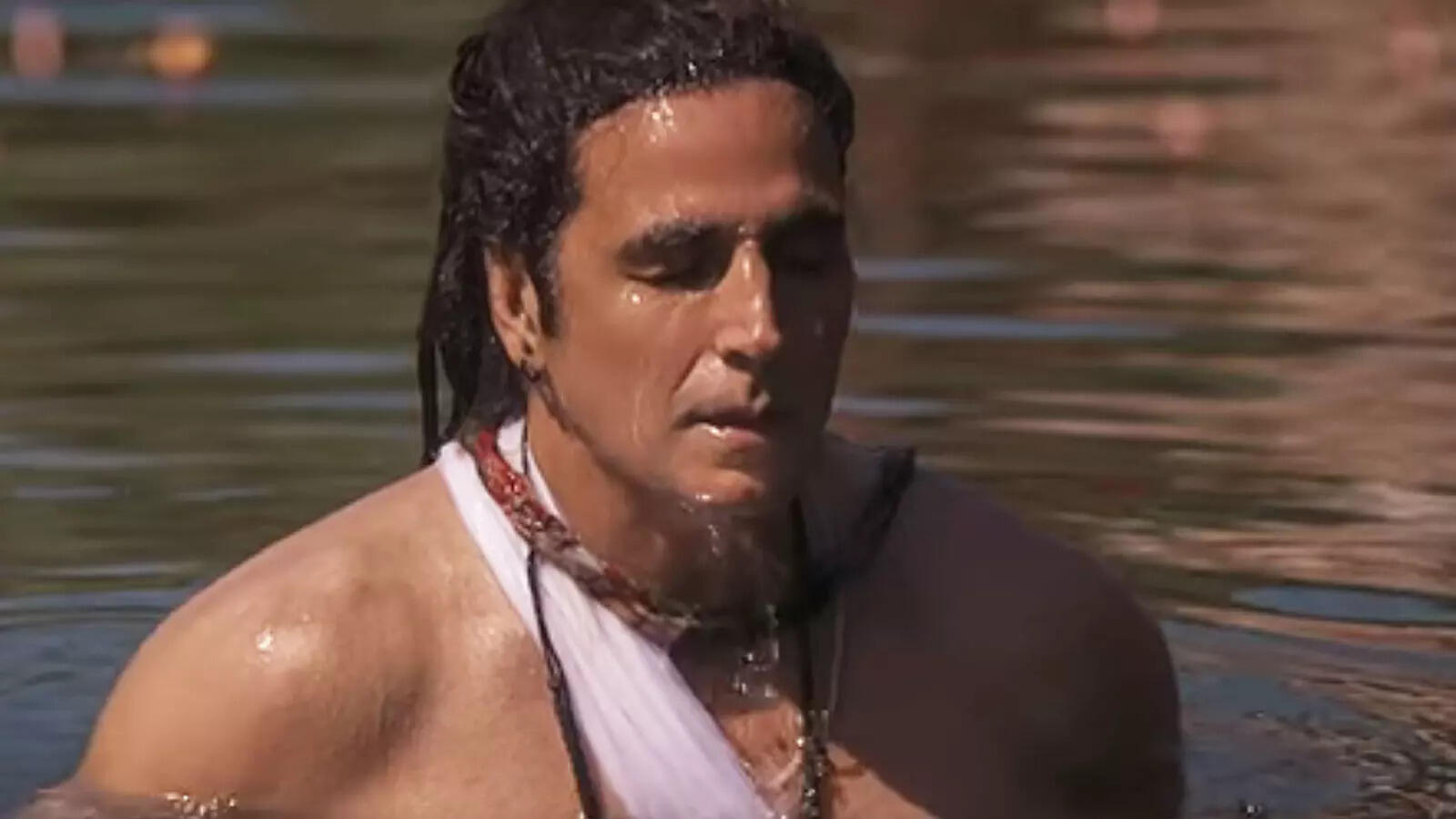 Watch: Akshay Kumar's entry scene in 'OMG 2' gets cheers and whistles ...