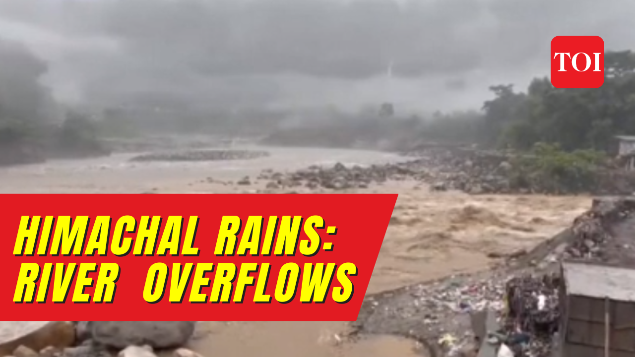 Mandi: Beas river overflows in Pandoh as heavy rains continue