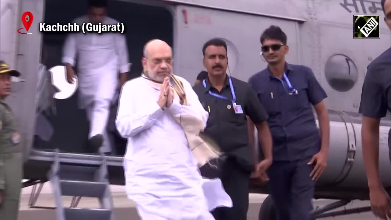 Amit Shah: HM Amit Shah visits Harami Nala in Kachchh, reviews security situation