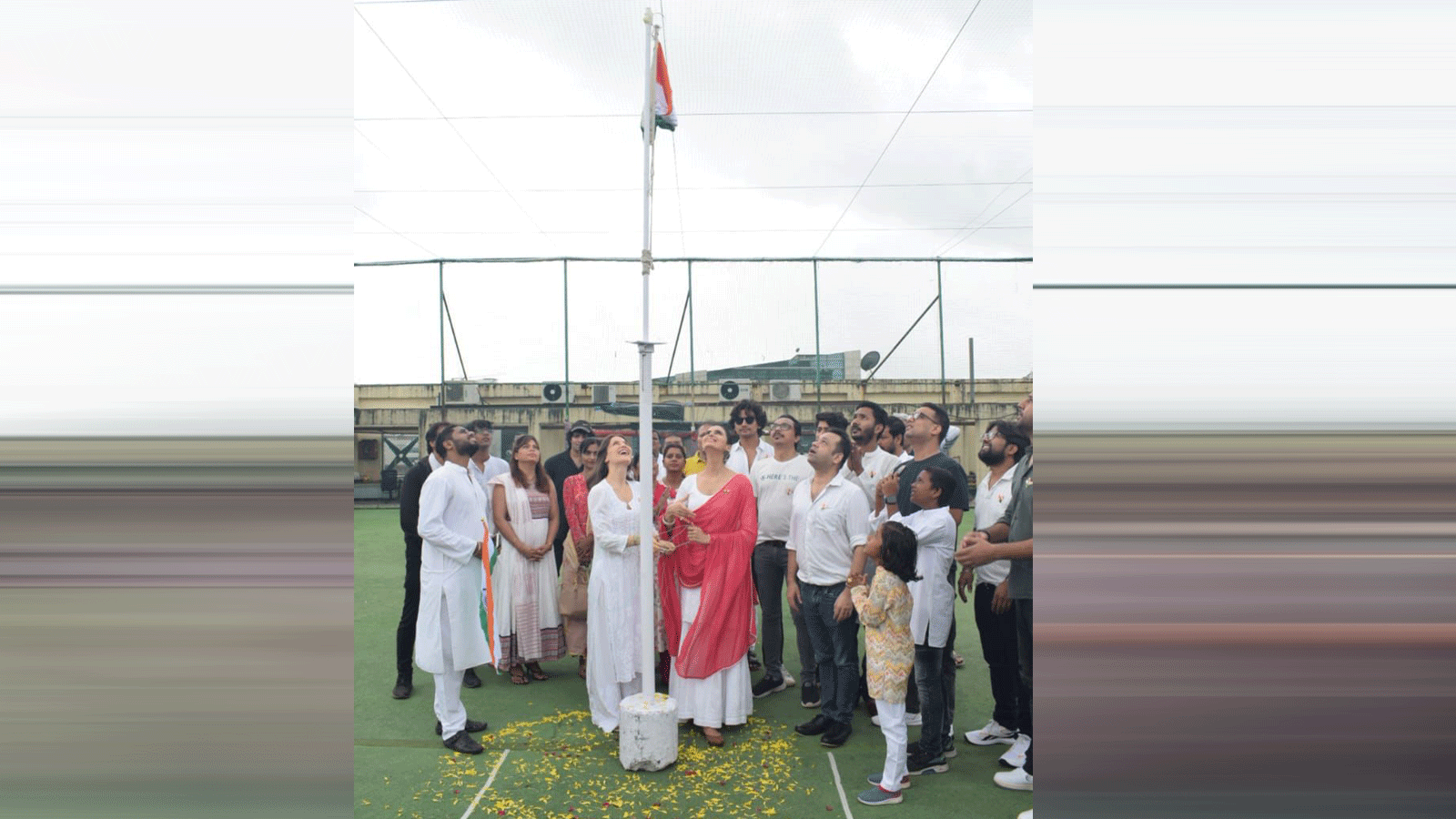 Elli AvrRam, Meenakshi Dixit and Lekha Prajapati celebrate Independence ...