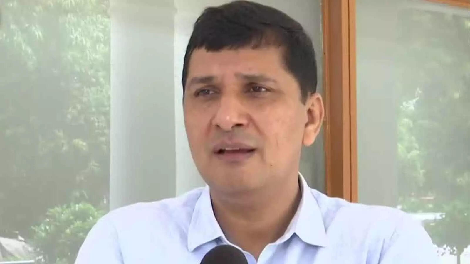 Dead person being insulted: Delhi Health Minister Saurabh Bharadwaj on ...