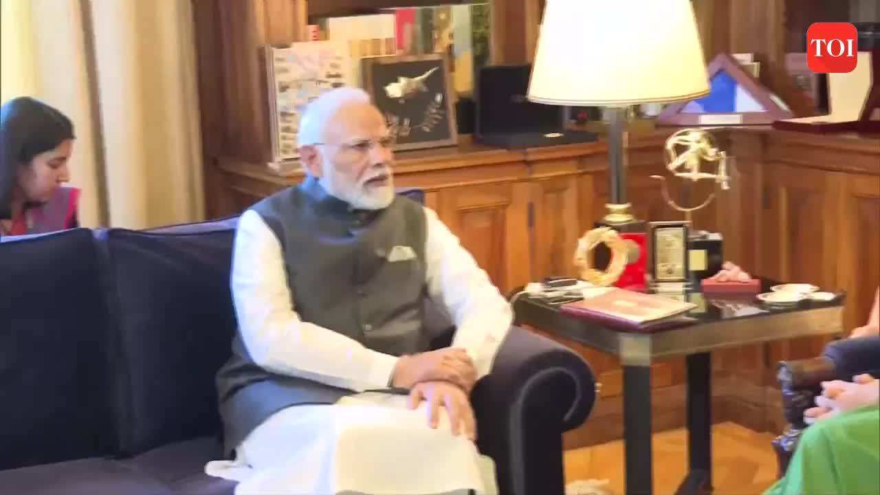 Modi: Modi becomes first Indian PM to visit Greece in 40 yrs