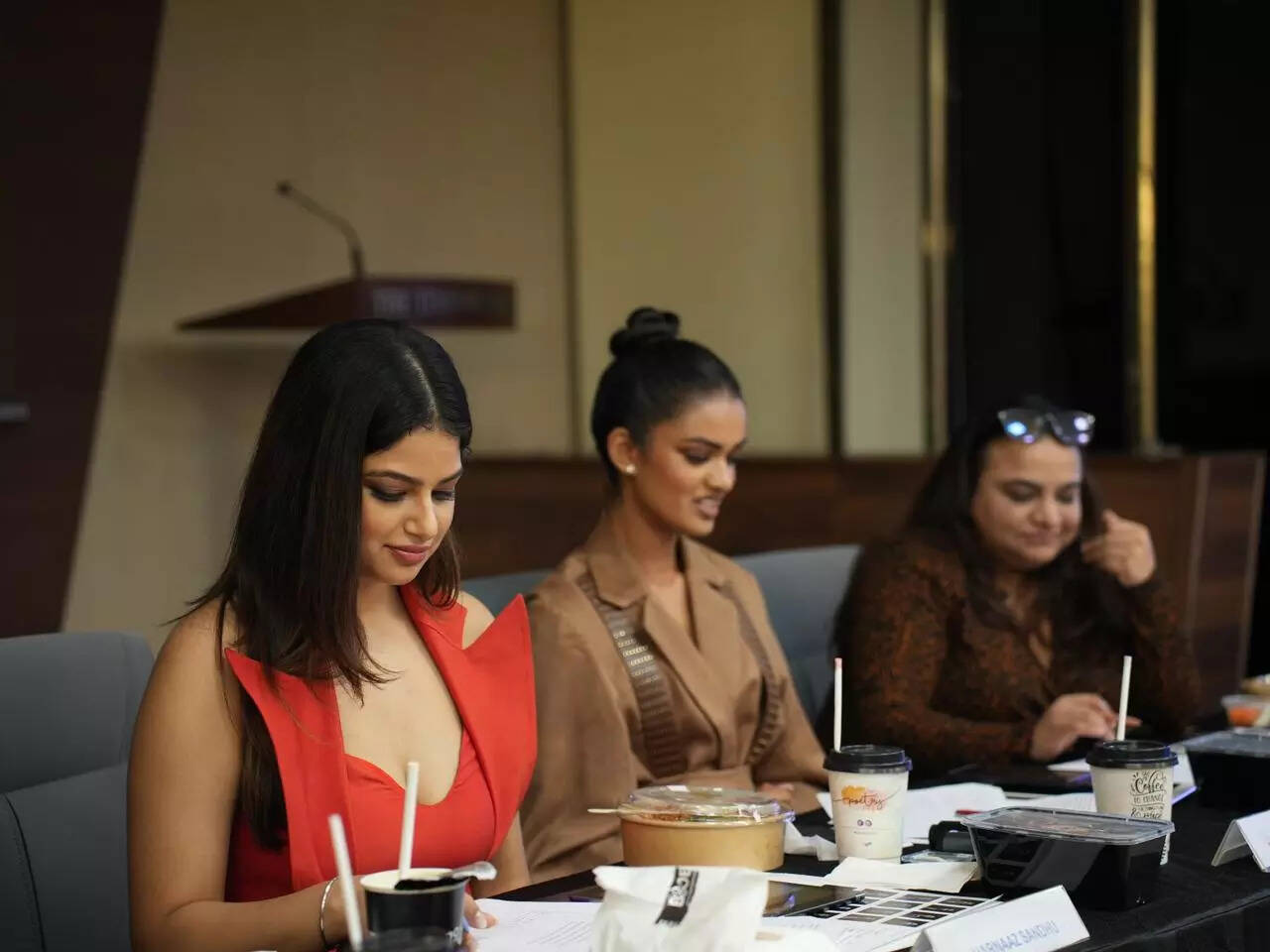 A peek at the Personal Interview round of LIVA Miss Diva 2023