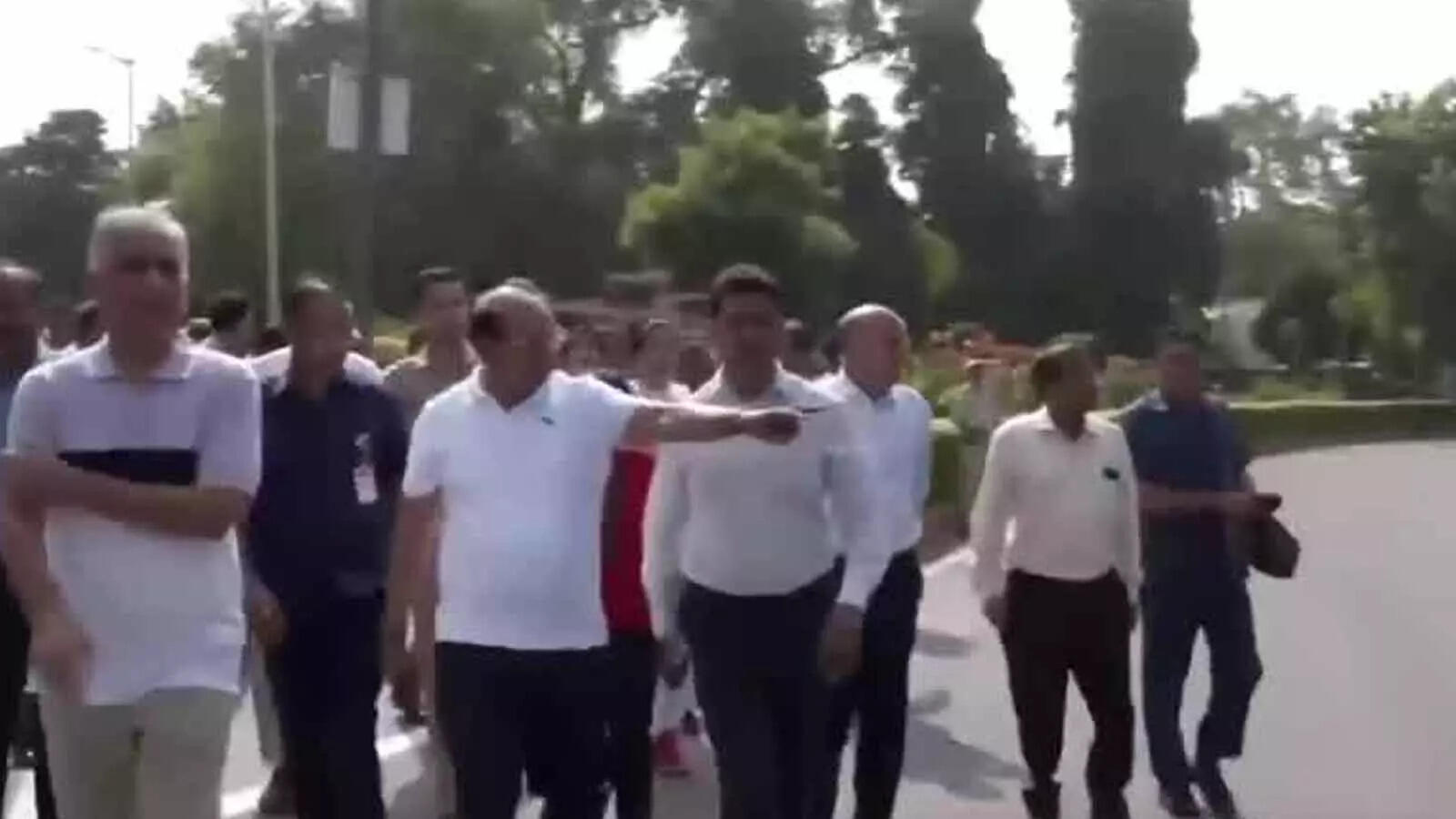 Delhi Gears Up for G20 Summit: LG reviews preparations for upcoming event