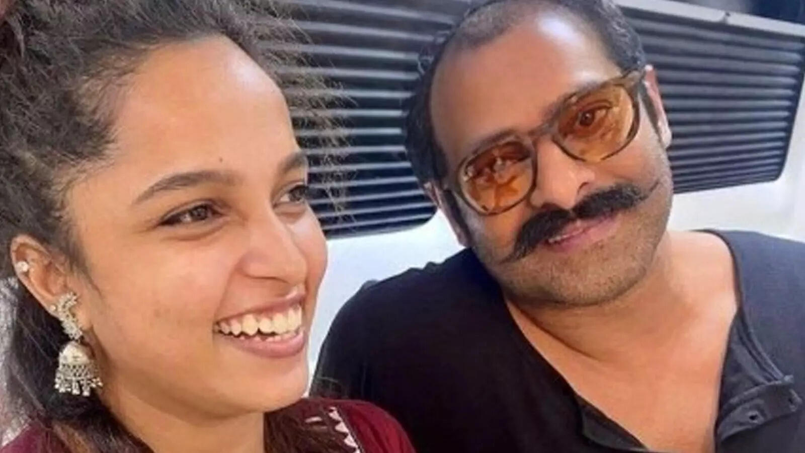 Fake alert! Prabhas' picture with bald head goes viral