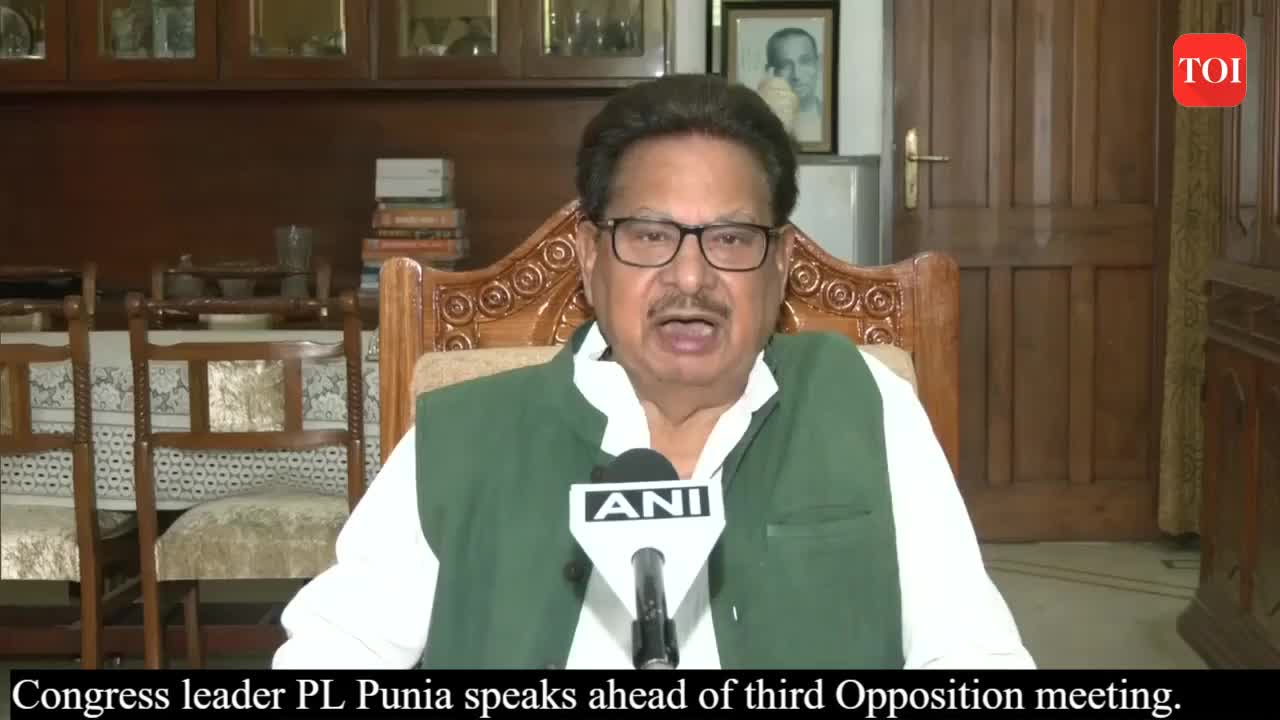 Opposition: Rahul Gandhi most popular leader: Congress ahead of 3rd ...