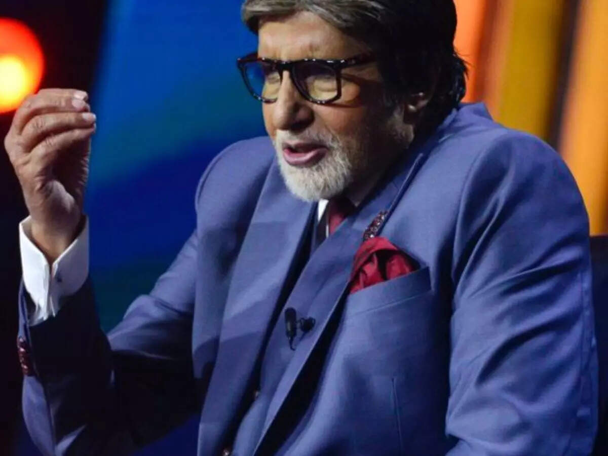 Amitabh Bachchan's chic fashion shines in the new season of KBC