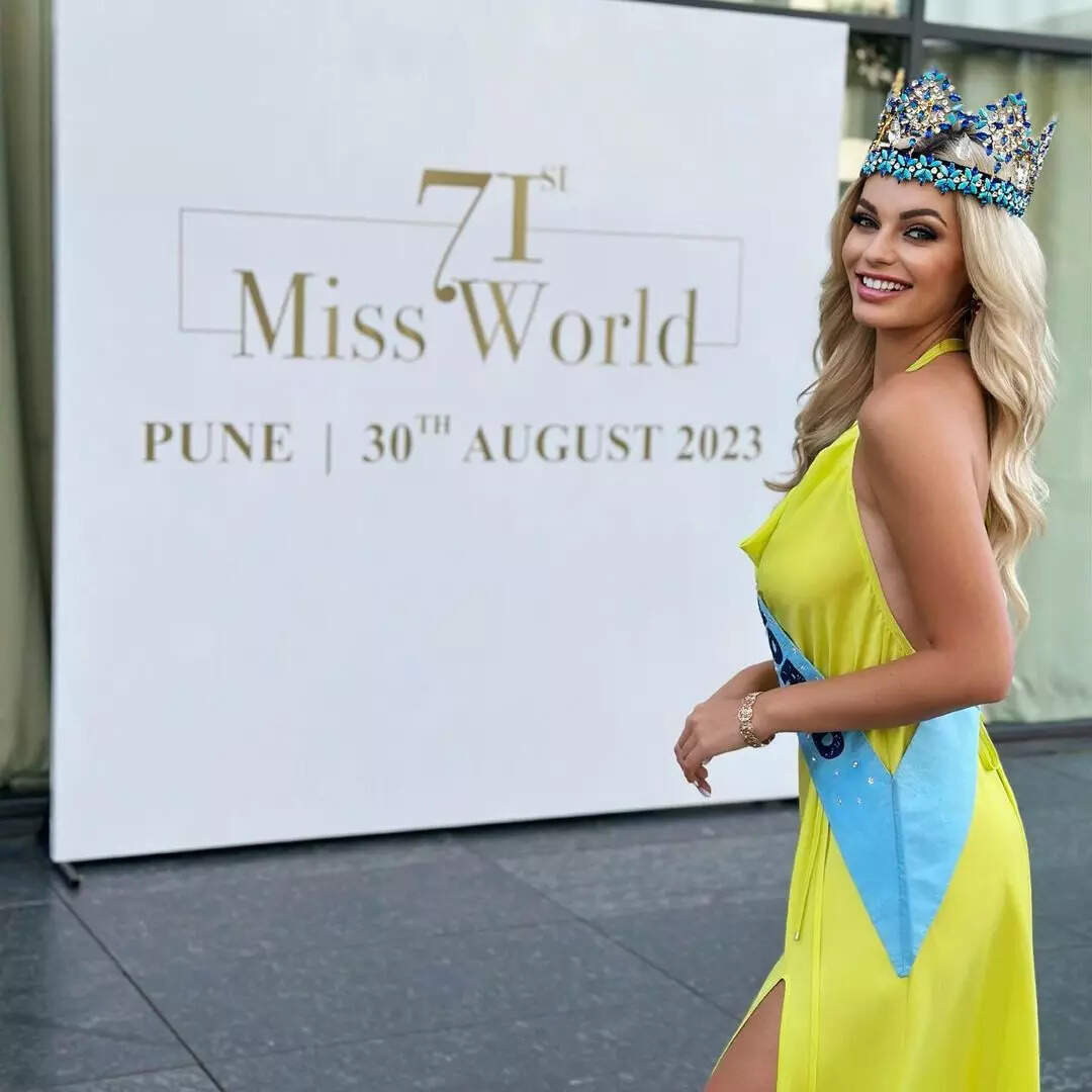 Miss World 2022 Karolina Bielawska and her sister queens arrive in Pune!