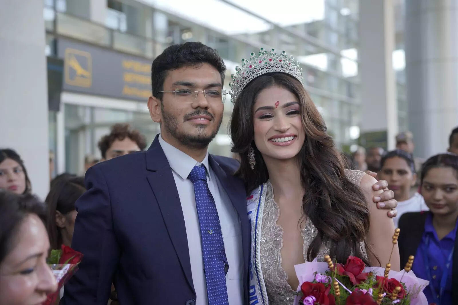 LIVA Miss Diva Universe 2023 Shweta Sharda's Grand Homecoming!