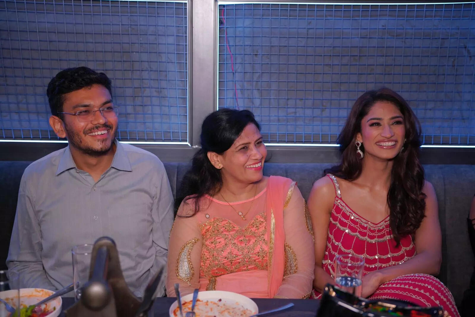 Homecoming Special: Shweta Sharda celebrates her victory with power ...