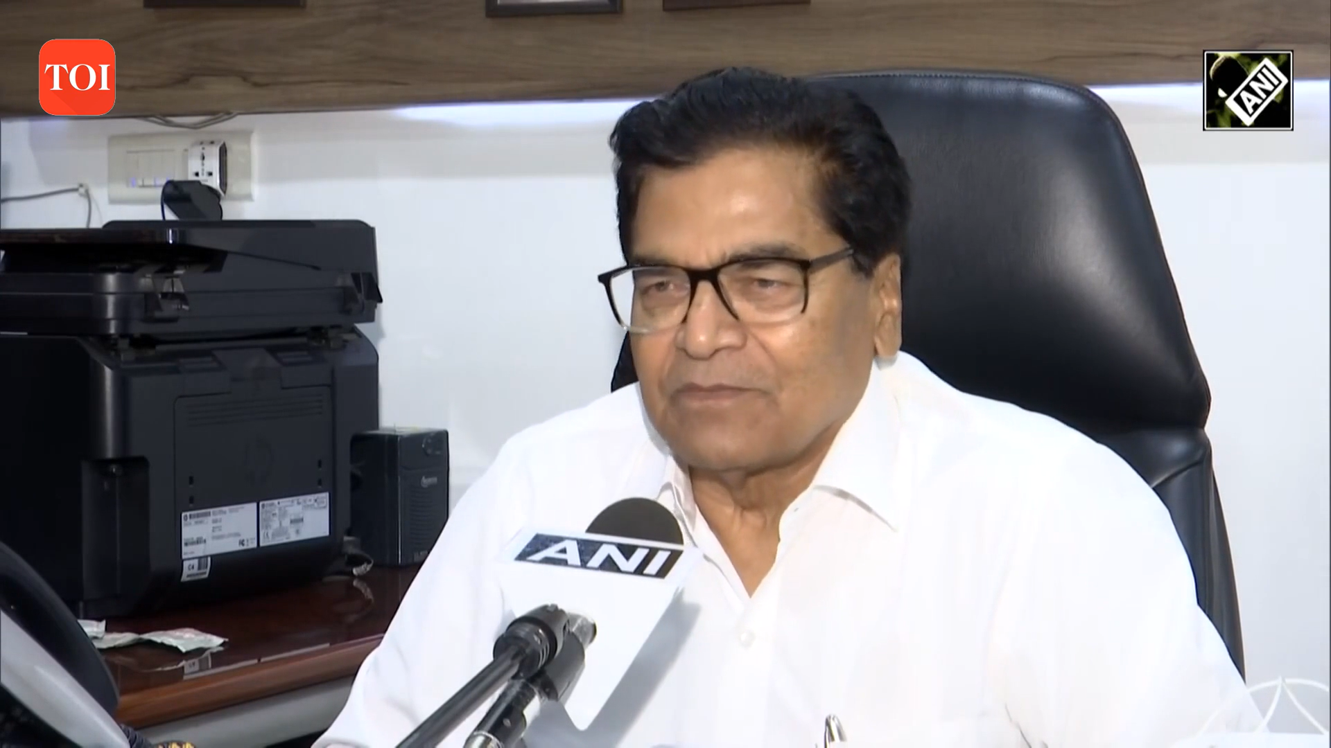 Ram Gopal Yadav: Hundreds of false cases were filed against Azam Khan ...