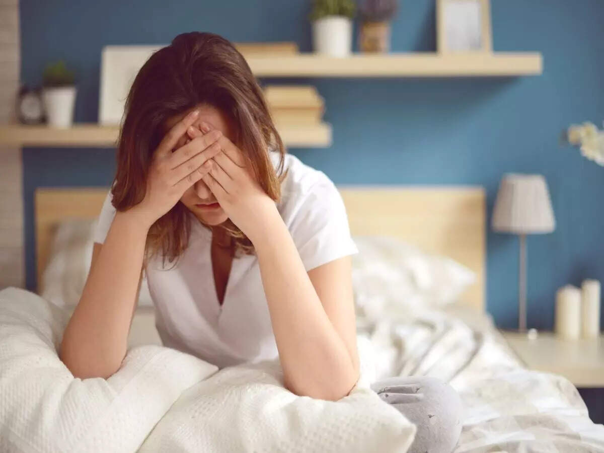 Depression: Waking up with a feeling of dread and depression? 5 habits ...