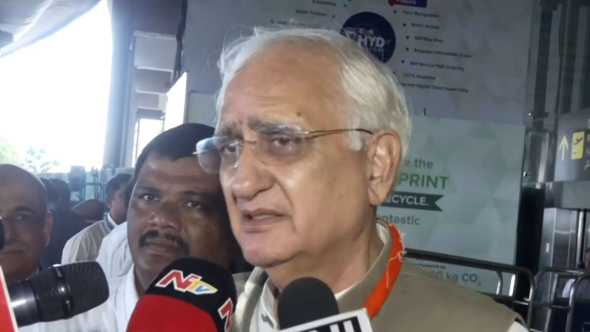 Congress: “Congress will once again get strength from land of Telangana,” says Salman Khurshid