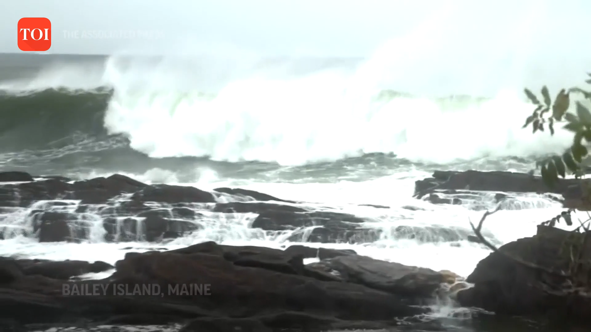 US: Atlantic Storm Lee hits Nova Scotia, Canada, after battering New ...