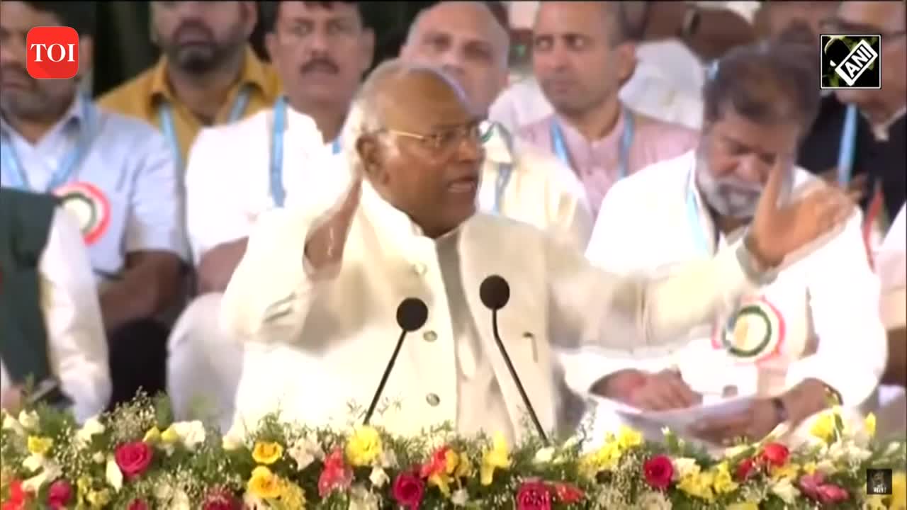 Congress President Mallikarjun Kharge bashes KCR party for alleged involvement with BJP
