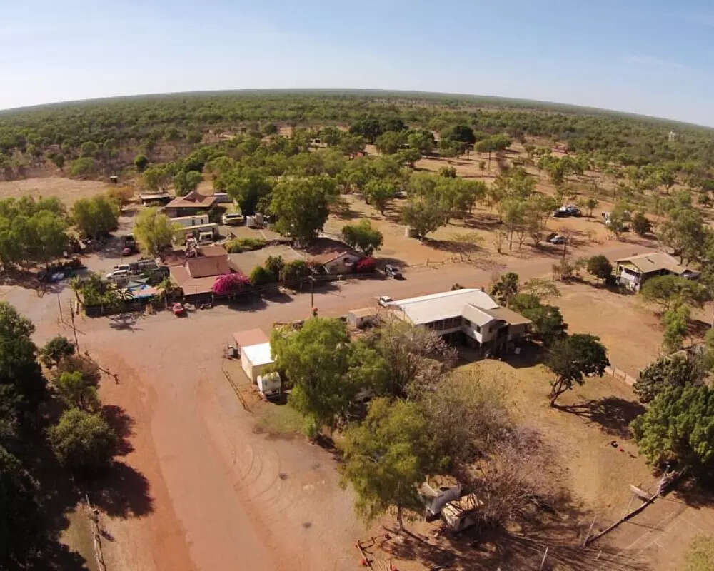 Australia: Daly Waters Pub in Australia gives memorabilia a new meaning ...