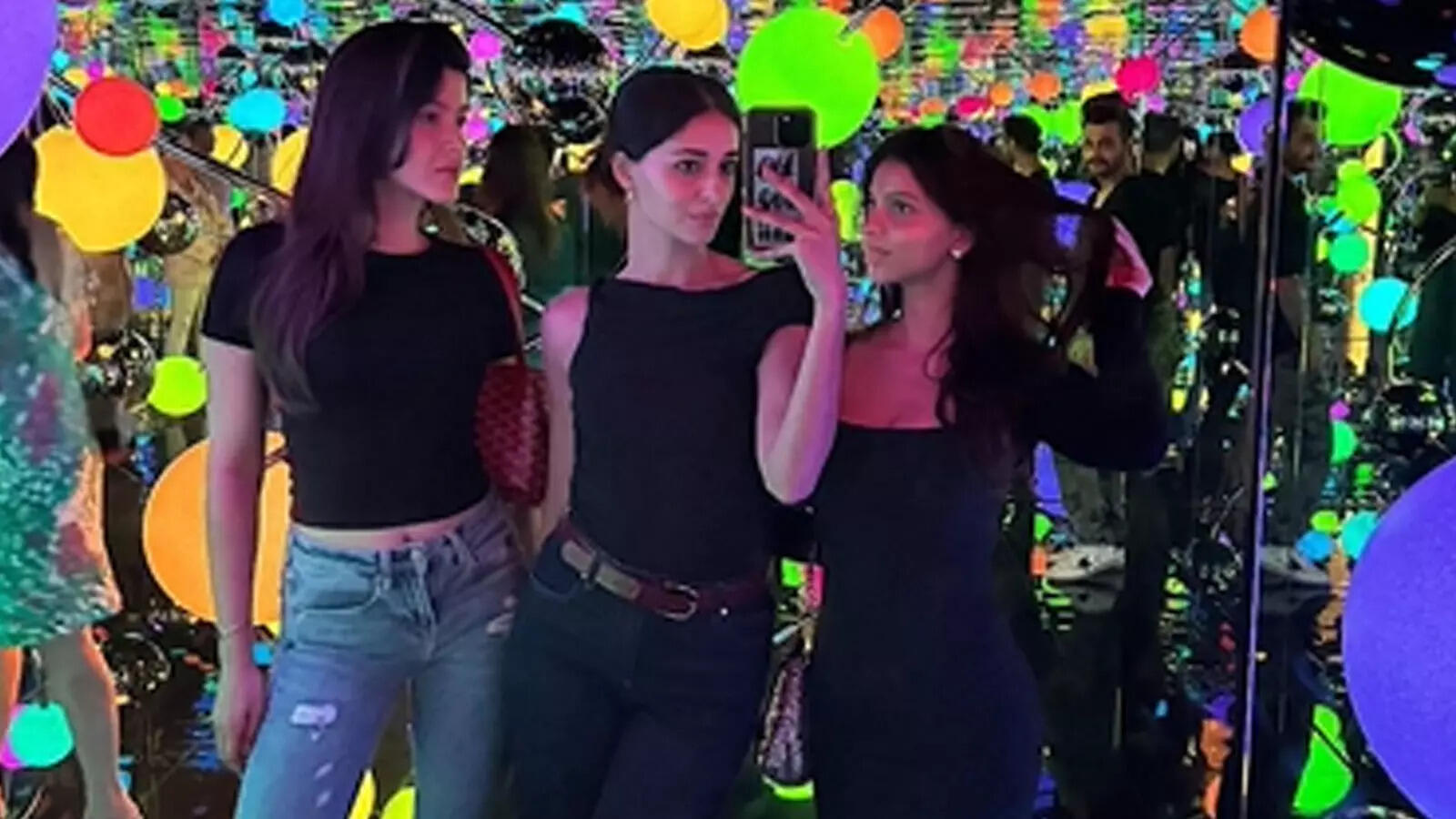 Ananya Panday Drops Photos From Her Visit To Nmacc With Bffs Suhana