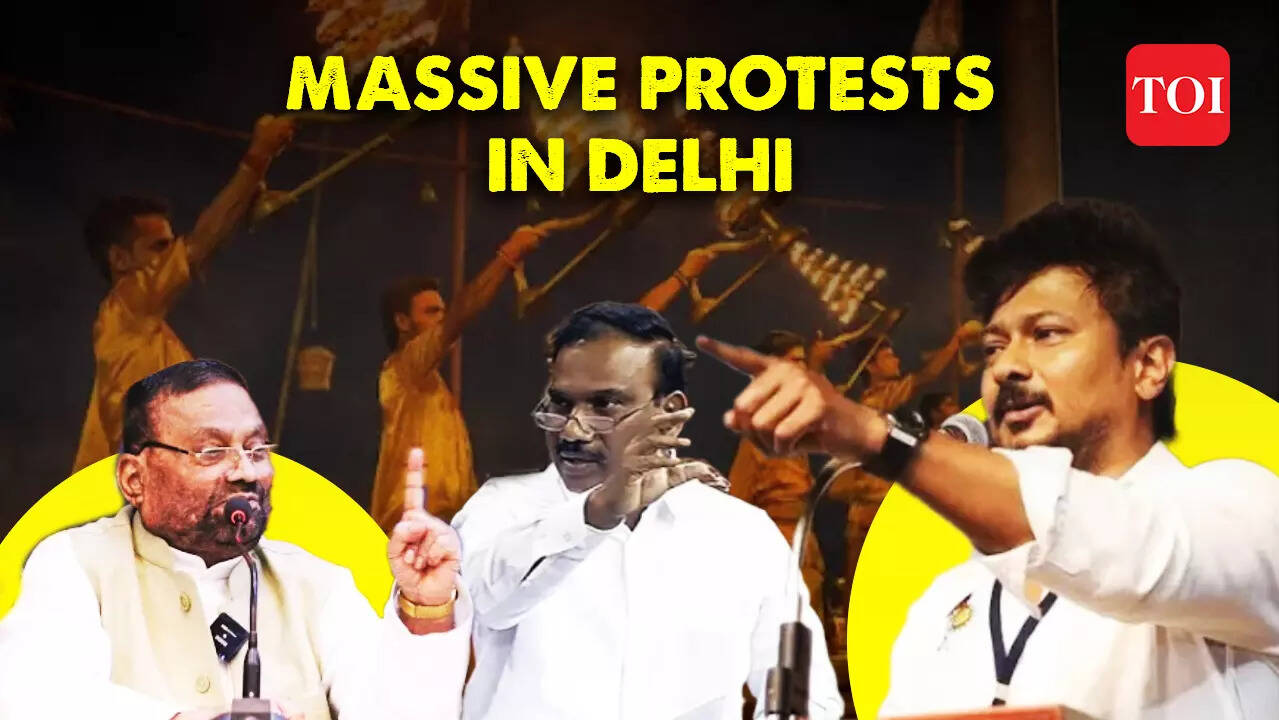Watch: Massive 'Sanatan' protests rock Delhi, right wing groups hold ...