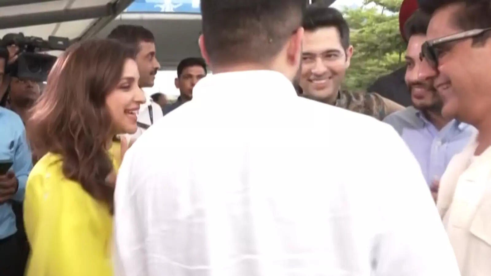 Raghav Chadha's uncle Pawan Sachdeva welcomes Parineeti Chopra to their ...