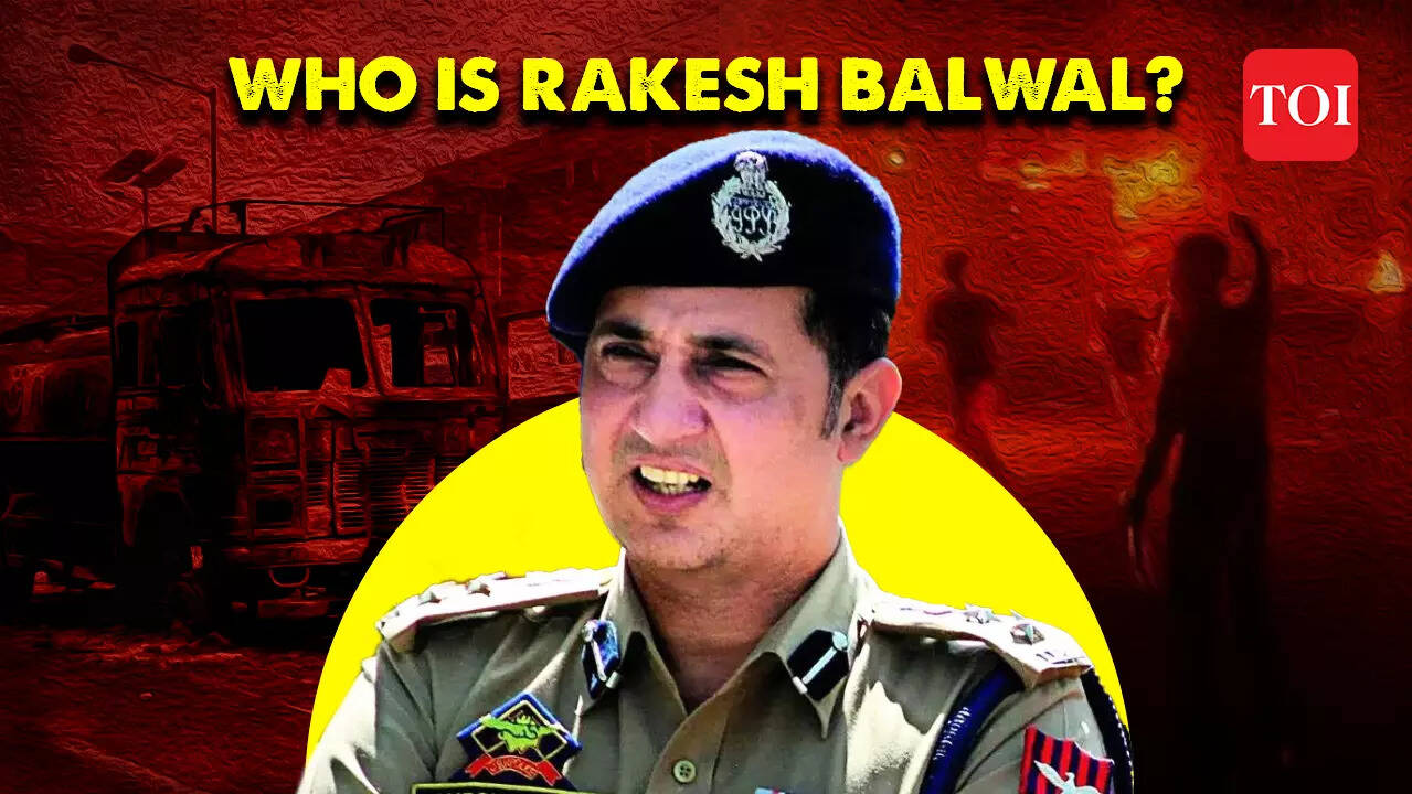 Srinagar SSP Rakesh Balwal repatriated to Manipur amid fresh violence