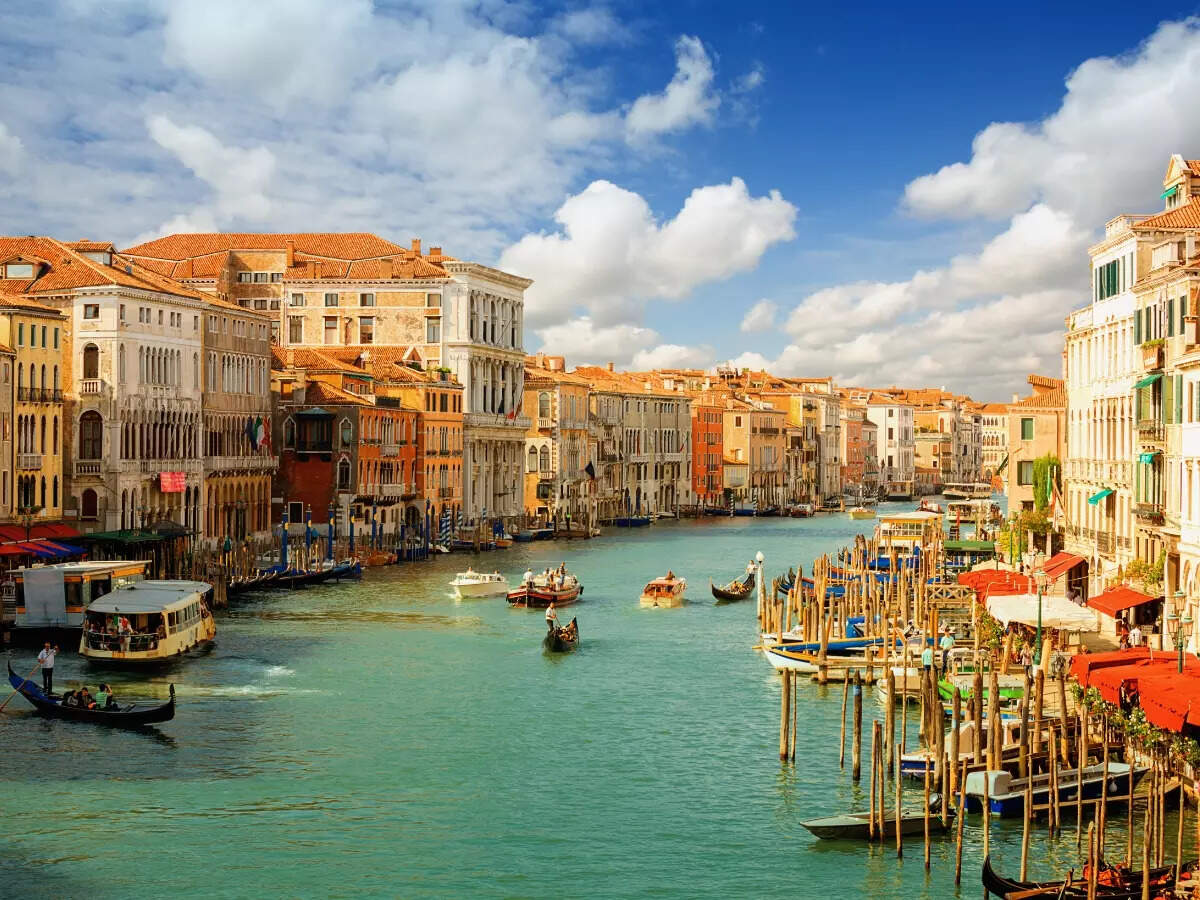 Can an entry fee help Venice fight the dark side of overtourism ...