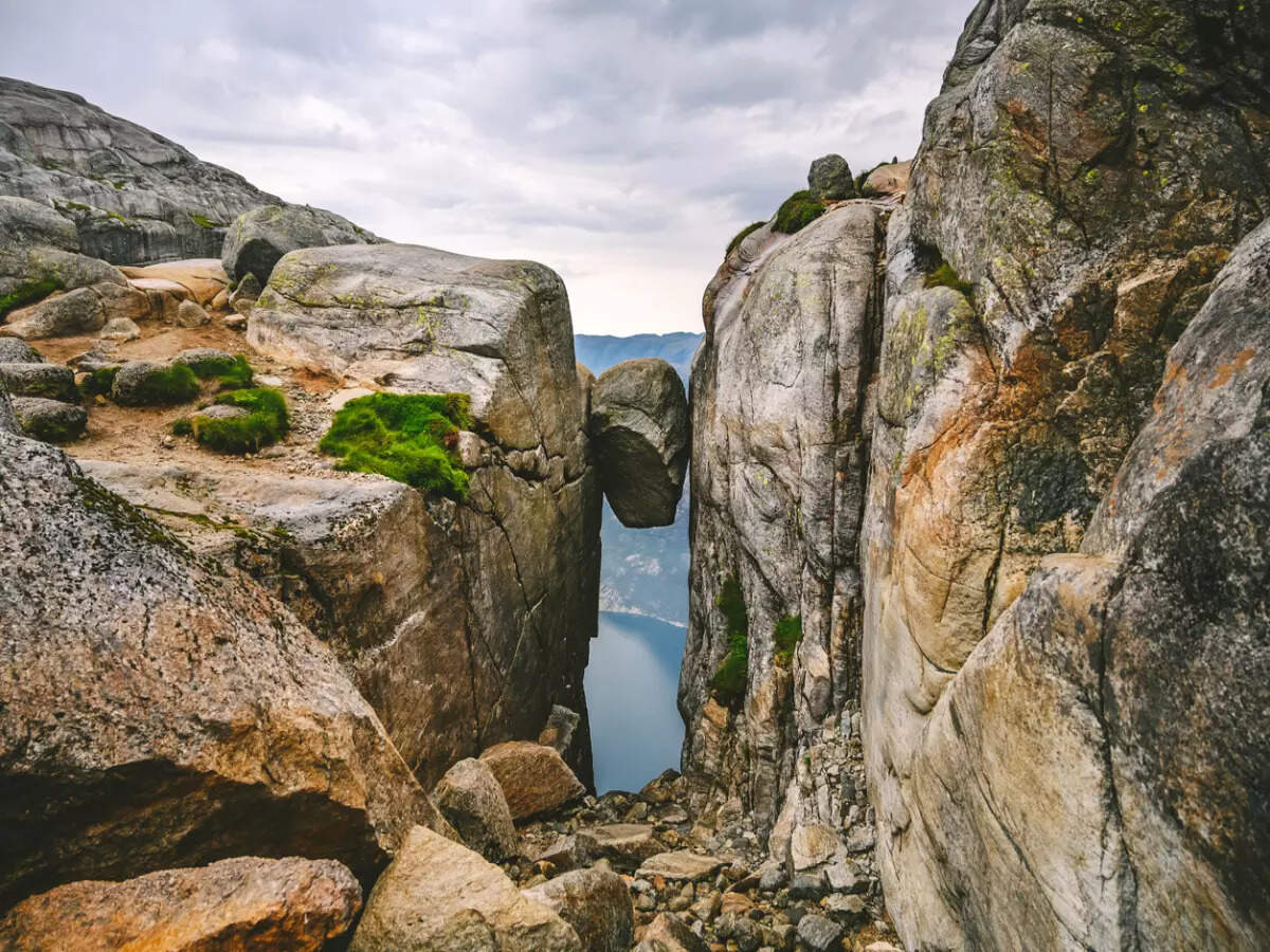 Norway’s Kjeragbolten – when a boulder is the most popular attraction ...