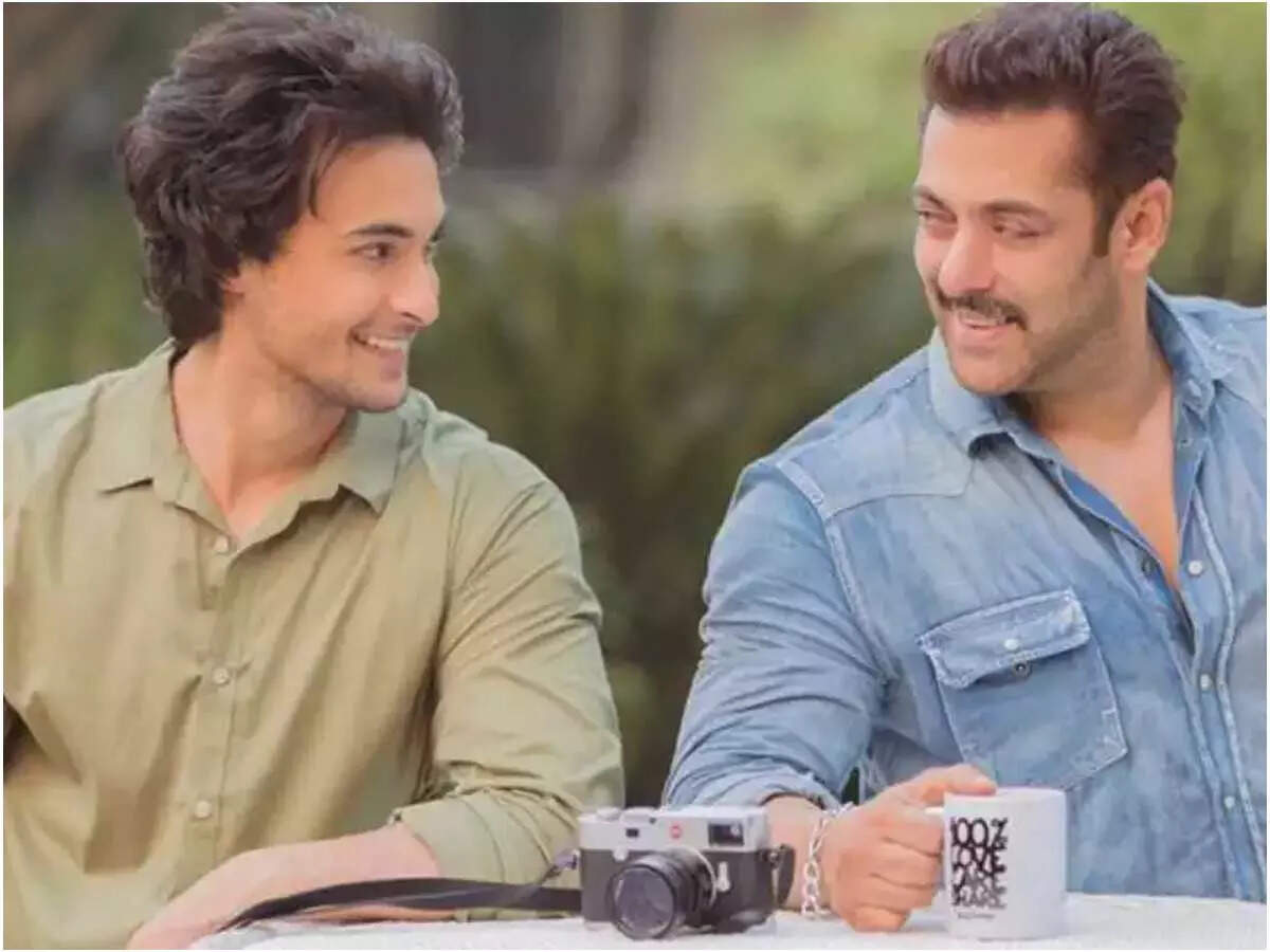 Aayush Sharma thanks Salman Khan as he completes 5 years in Bollywood