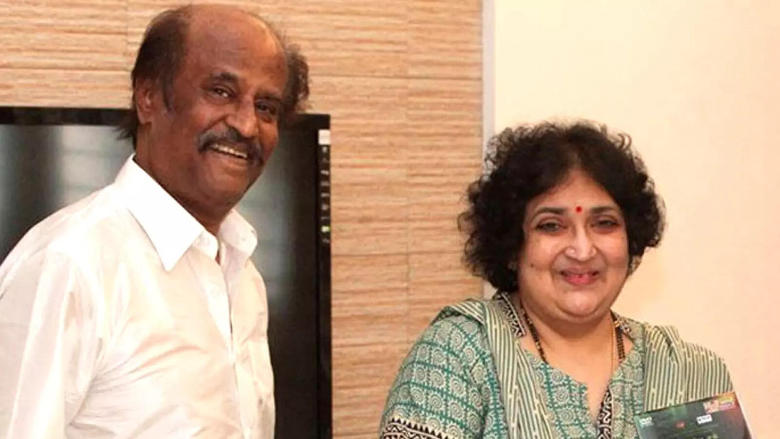 Supreme Court restores cheating case against Rajinikanth's wife Latha ...