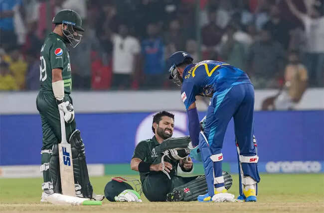 'Rizwan gets cramps very often': Shoaib Akhtar takes a…