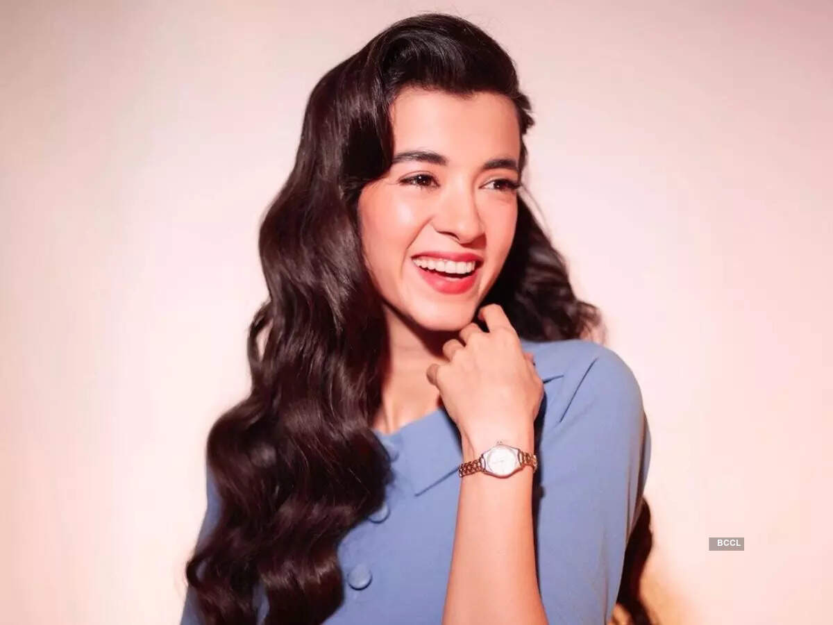 Saba Azad: Style lessons to take from Hrithik Roshan's girlfriend Saba Azad