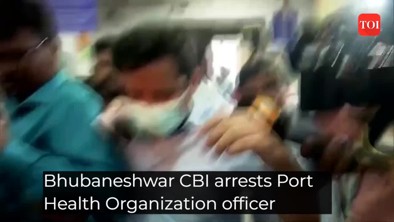 CBI catches Port Health officer red-handed accepting bribes in COVID ...