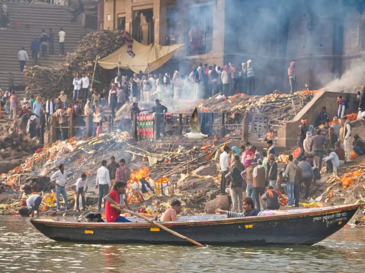 Varanasi: Why do people love to visit Varanasi cremation ghats? | Times ...