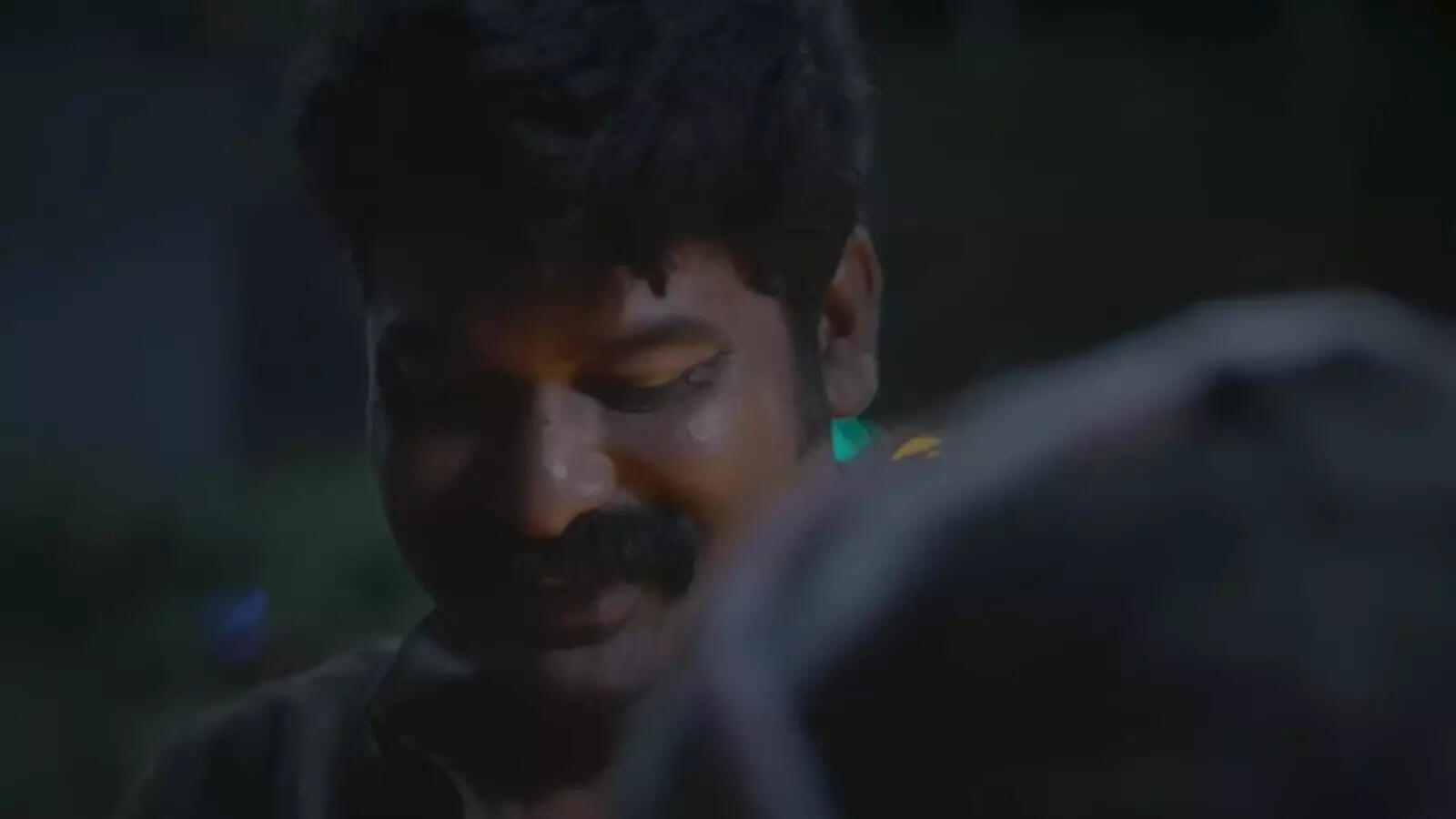 joju george: Joju George's 'Pulimada' trailer promises a psychological ...