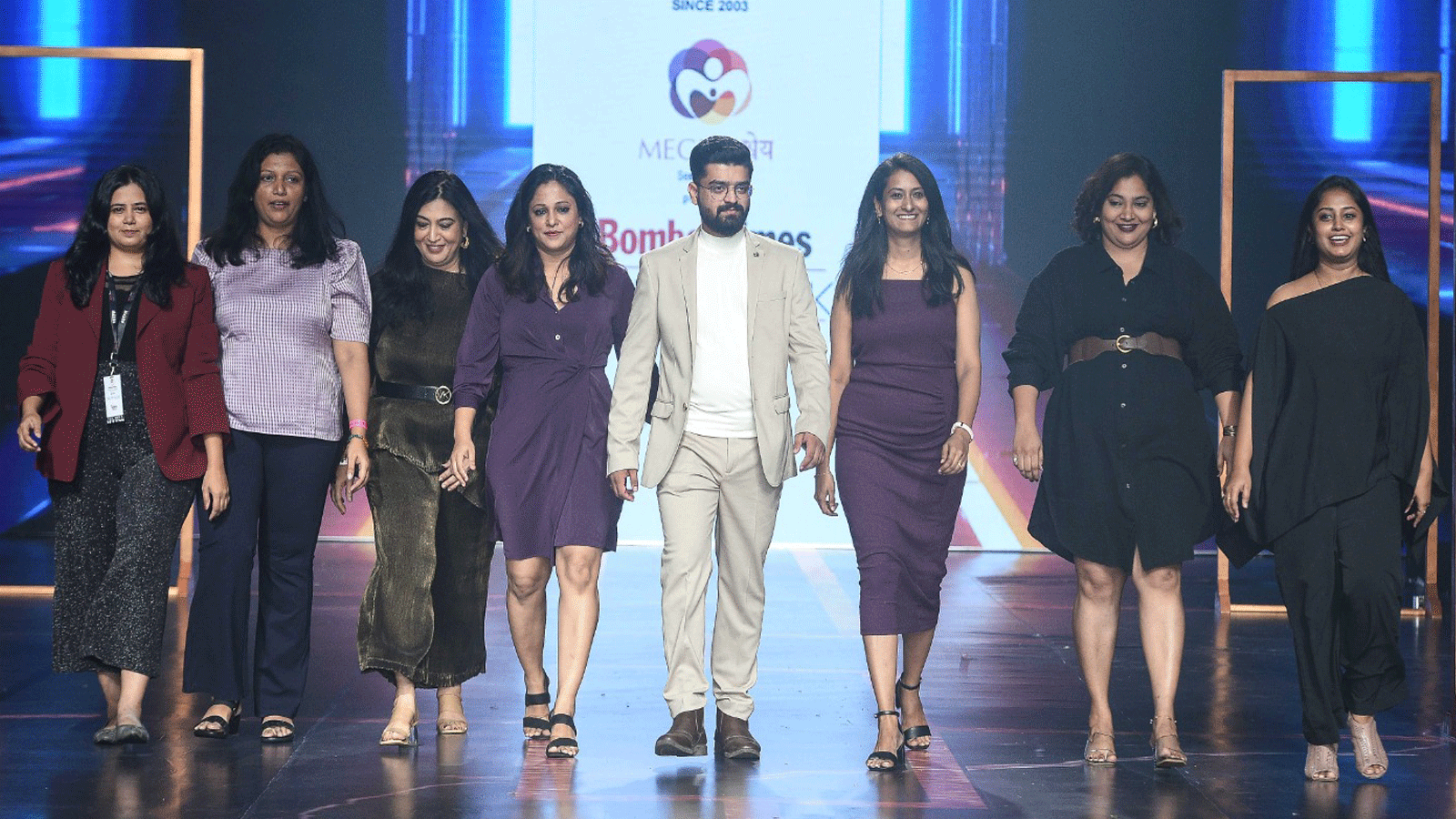 Watch Parul Gulati and Jiya Shankar on the ramp