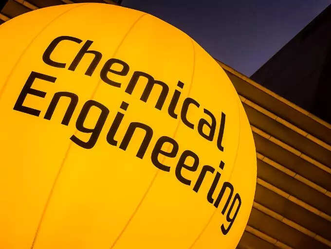 10 Exciting Career Options for Chemical Engineering Graduates