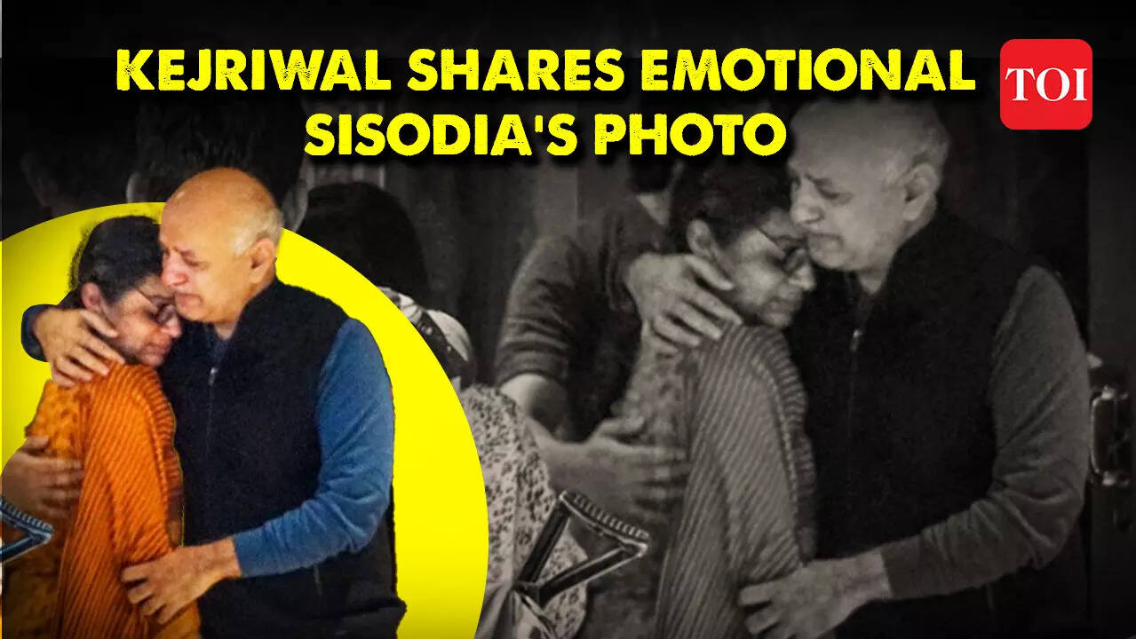 Jailed AAP leader Manish Sisodia hugs wife before leaving, Kejriwal ...