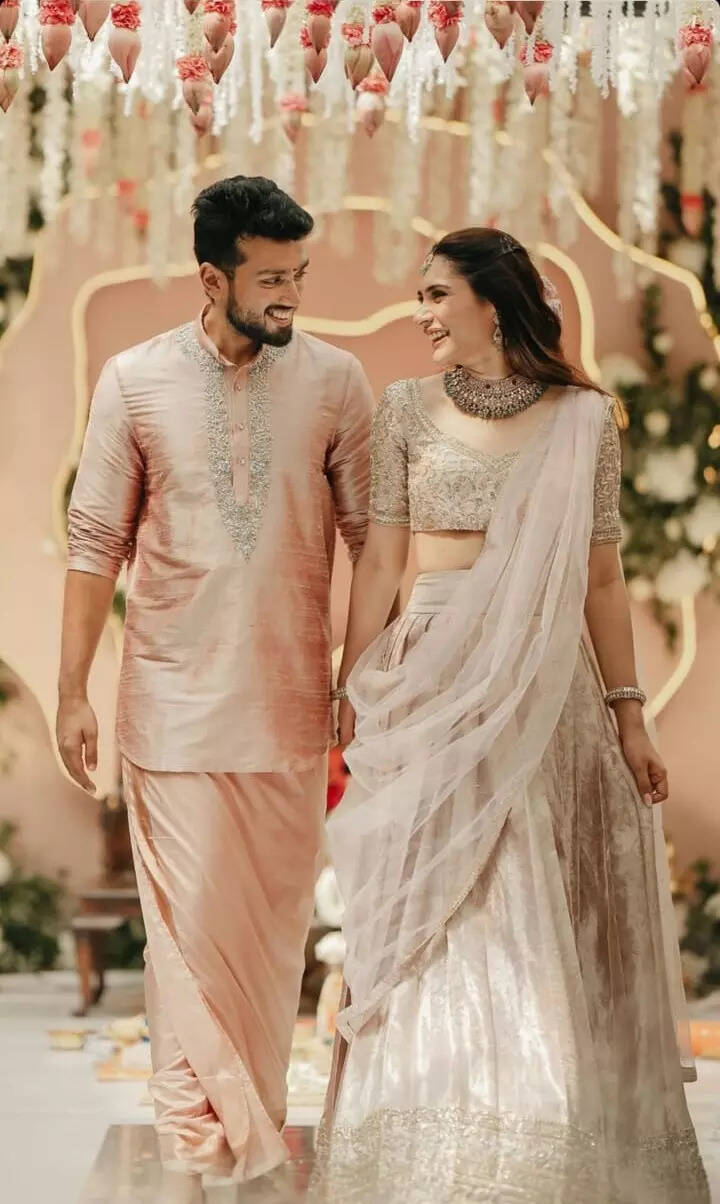 Kalidas Jayaram and Tarini Kalingarayar seal the deal in a magical ...