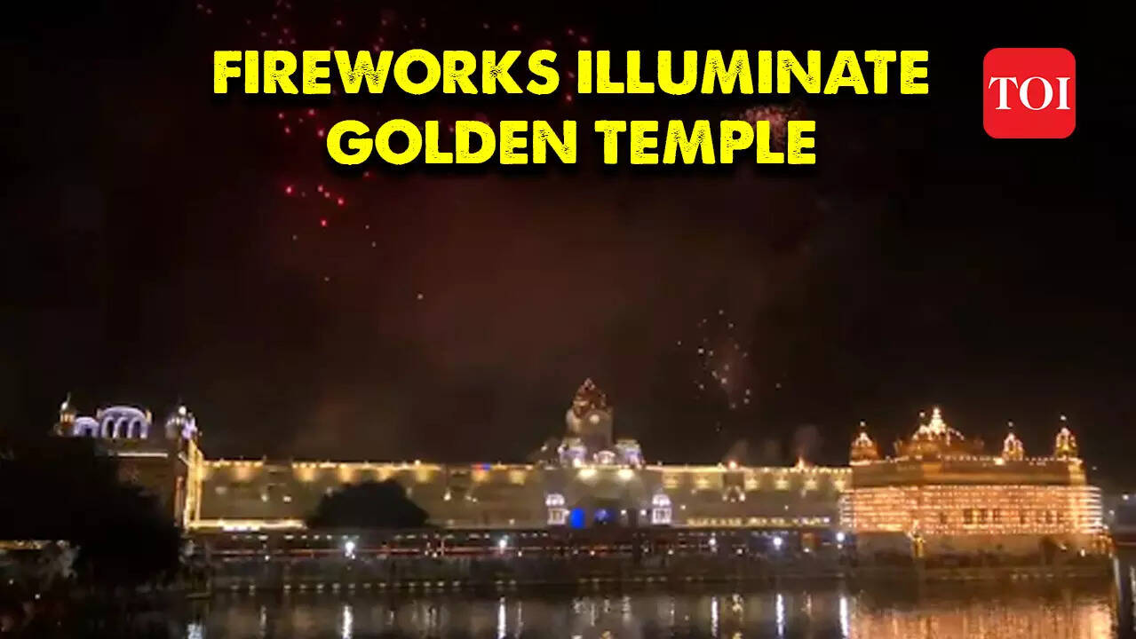 Dazzling fireworks and devotion: Golden Temple shines on Diwali Night