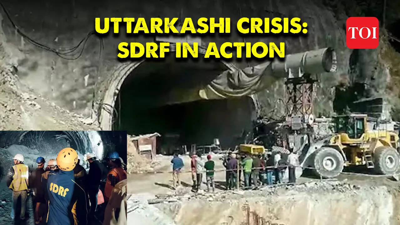 Uttarkashi tunnel collapse: Rescue personnel provide food, oxygen to ...