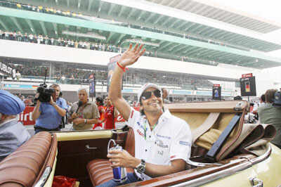 Sebastian Vettel wins Indian Grand Prix- The Etimes Photogallery Page 18