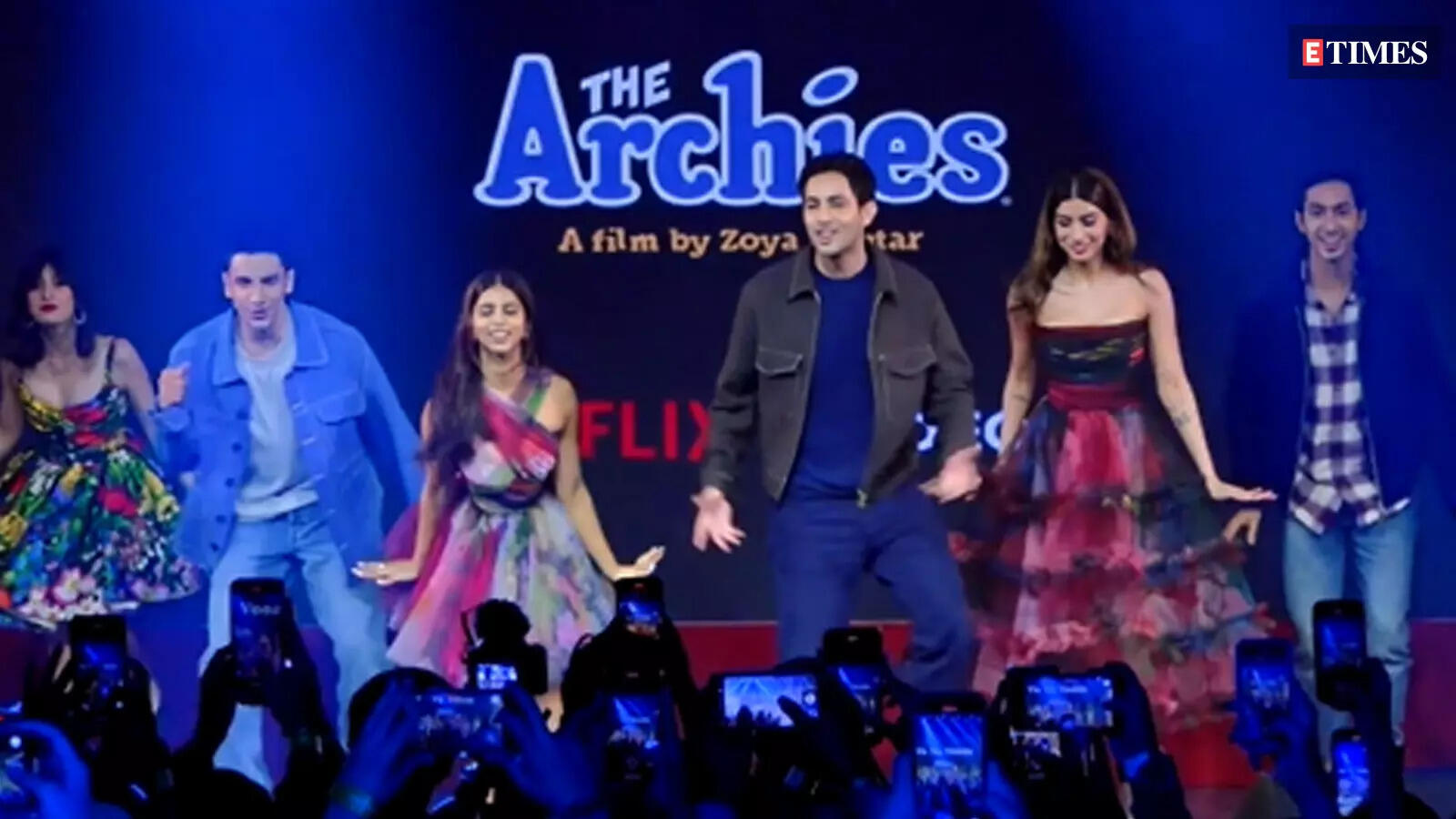 Suhana Khan, Agastya Nanda and Khushi Kapoor groove to ‘Va Va Voom’ at 'The Archies' event