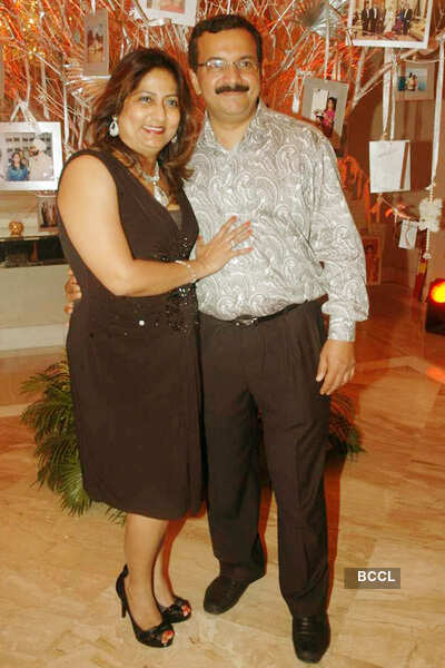 Supriya Menon First Marriage With Pradeep