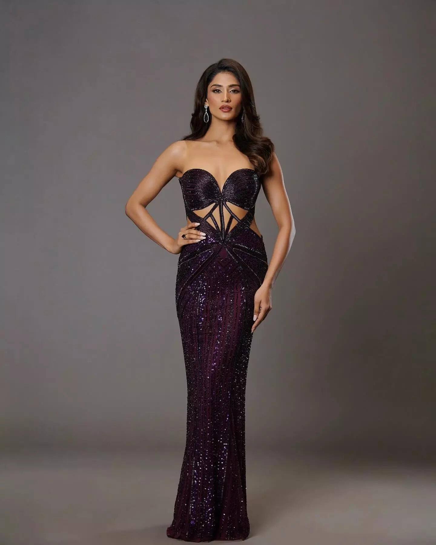 Check out Shweta Sharda's TOP FIVE couture marvel at Miss Universe ...