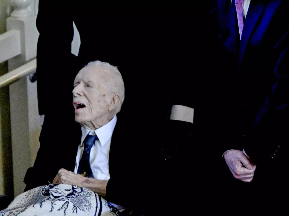 Jimmy Carter joins US presidents at wife's Rosalynn memorial service