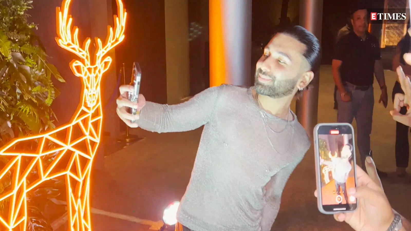 Watch: Orry aka Orhan Awatramani stumbles as he arrives for a friend’s ...