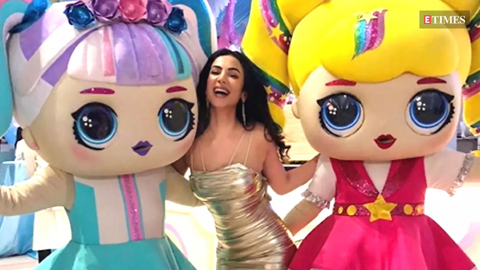 Sonal Chauhan shares a video of her dancing with cartoon mascots; fan ...