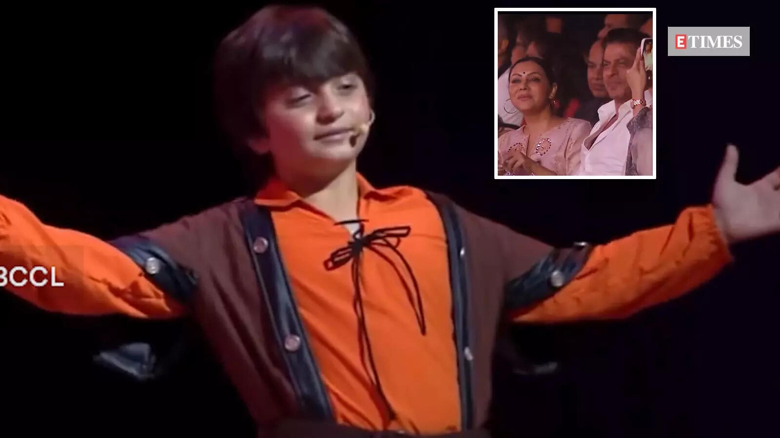 Shah Rukh Khan and Gauri Khan cheer for AbRam Khan as he mimics his father's signature pose at ...