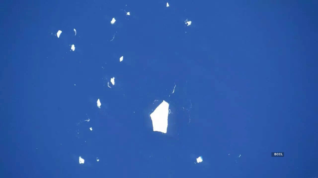 Astronaut's iceberg photos from space raise an alarm about climate ...